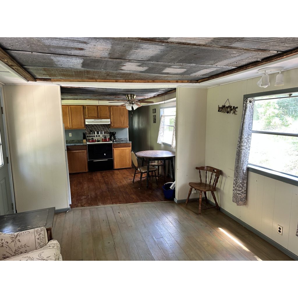 3 Bedroom Mobile Home - Hufstedlers